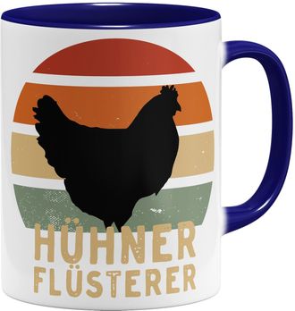 OM3 Hühnerflüsterer Kaffee-Tasse mit Spruch - Lustige Spruchtasse - Hühner Flüsterer - Statement - Keramik Becher - 325ml - Beidseitig Bedruckt - Dunkelbl