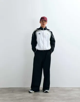 Umbro Veste de surv&ecirc;tement d&eacute;contract&eacute;e - Blanc et noir