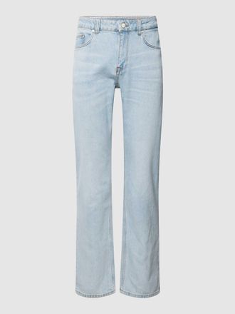 Review Straight Fit Jeans