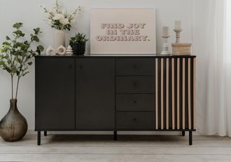 Möbelando Sideboard >Monza< 2 Türen, 4 Schubladen, 2 Böden, 3D-Lamellen-Optik, in schwarz/Dekor Artisan Eiche - 160x90x40cm (BxHxT)