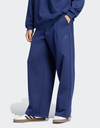 adidas Soft lux winter knit pantalon droit en bleu fonc&eacute;