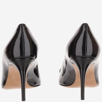 Valentino Garavani Logo-Embellished Patent Leather Pump - Black