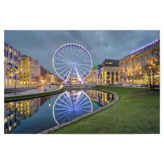 artboxONE Poster 75x50 cm D&uuml;sseldorf St&auml;dte/D&uuml;sseldorf D&uuml;sseldorf Corneliusplatz am Abend - Bild D&uuml;sseldorf