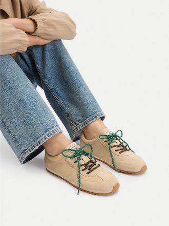 Guess Sneakers Guess Jeans EO-CS5262 Beige