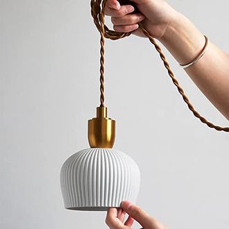 The Silted Company Luminaires d&eacute;coratifs en c&eacute;ramique vintage pour table &agrave; manger &Eacute;clairage suspendu en laiton pour lampe d&icirc;lot de cuisine Hauteur r&eacute;glable Lampes suspen