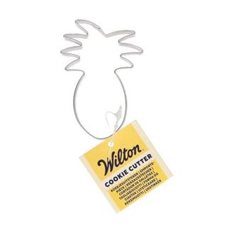 Wilton 02-0-0622 Cookie Cutter, Stainless Steel, Pineapple