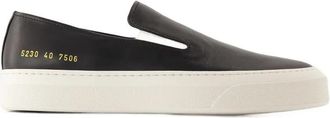 Common Projects Low-Top Sneaker - Slip On In Leather Sneakers - Black Leather - Gr. 42 (EU) - in Schwarz - für Damen
