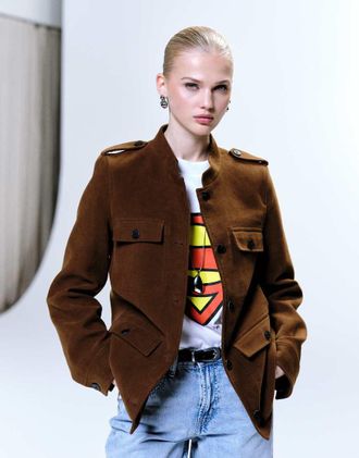 Mango Elegante, kragenlose Jacke in Braun-Brown