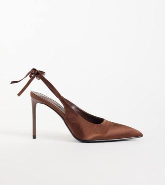 Simmi London Simmi London Celina Wide Fit Slingback-Schuhe mit Absatz und Schleifendetail in braunem Satin