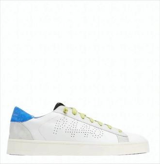 P448 Low-Top Sneaker - Low-Top Sneakers With Perforated Logo And Accents - Gr. 43 (EU) - in Wei&szlig; - f&uuml;r Damen