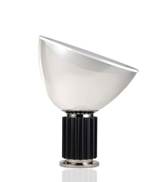 FLOS Taccia PMMA Tischleuchte aus Aluminium in der Farbe Schwarz, Ma&szlig;e: 49,5cm x 64,5cm, F6607030