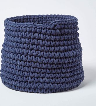 Homescapes gestrickter Aufbewahrungskorb in marineblau, runder Strickkorb/Stoffkorb 42 x 37 cmaus 100% Baumwolle mit Grobstick-Optik, dunkelblau