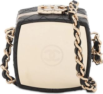 Chanel Hobo Bags - Quilted Lambskin Make-Up Box Clutch With Chain - Gr. unisize - in Schwarz - f&uuml;r Damen