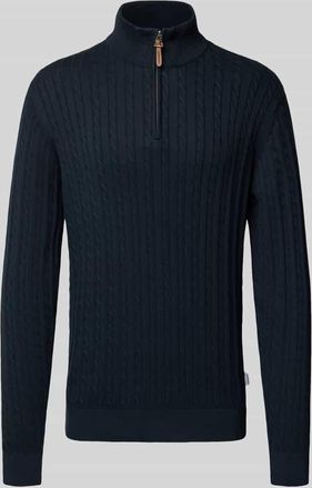 Lindbergh Troyer mit Zopfmuster und Label-Detail