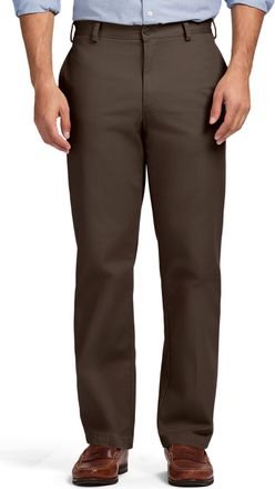 Izod Herren Flat Front Classic Fit Pant American Chino (inert Flache Vorderseite oder Plissee) Klassische Passform, Oliv/Blatt f&uuml;r Mich (Leaf It to Me), 34