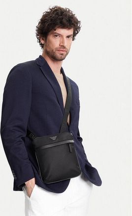 Emporio Armani Umh&auml;ngetasche EM001807 AF13454 UC001 Schwarz