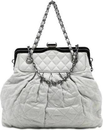 Chanel Pre-owned Chic Frame - Femme - Pre-owned - Gris - Taille: ONE Size