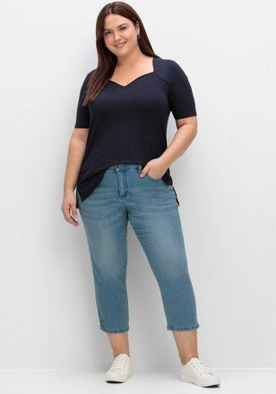 Sheego T-Shirt T-Shirt. mit herzförmigem Ausschnitt