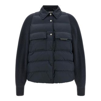 Brunello Cucinelli Zweifarbige Steppjacke mit gl&auml;nzenden Pattentaschen - - Jackets - Damen - Blau - S
