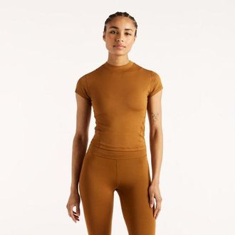 New Balance Damen NB Define Fitted T-Shirt in Braun, Poly-Strick, Gr&ouml;&szlig;e XS