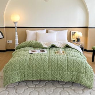 Generic Sherpa-Fleece-Steppdecke f&uuml;r King-Size-Betten - ultraweiche und extra warme Ganzjahres-Wende-Bettdecke in flauschiger Sherpa-Textur - Doppelbettgr&ouml;&szlig;e 