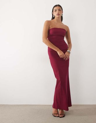 Vesper robe longue en bengaline bandeau avec d&eacute;tail fronc&eacute; &agrave; la taille, couleur baie-Rouge