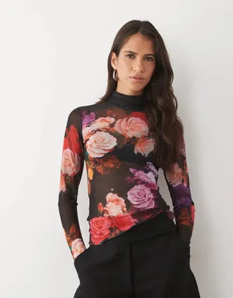 AFRM Zadie Mesh-Oberteil mit hohem Kragen und langen &Auml;rmeln in schwarzem Blumenmuster-Lila