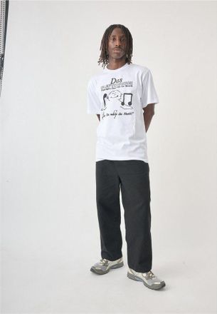 Cleptomanicx T-Shirt mit coolem Frontprint