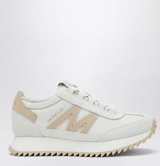 Moncler Pacey2 sneaker in white canvas and leather