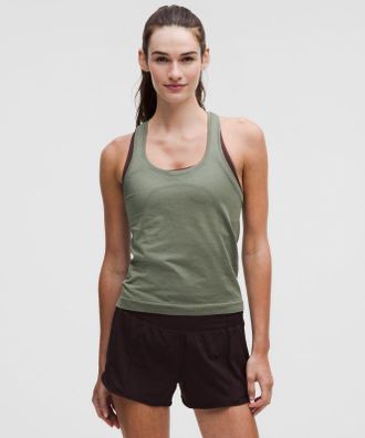lululemon Swiftly Tech Tanktop mit Racerback 2.0 Taillenlänge für Frauen - Größe 10 in Bay Leaf