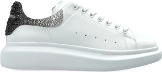 Alexander McQueen embellished-heel sneakers - Wei&szlig;