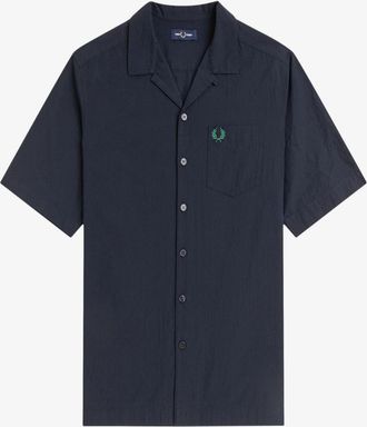 Fred Perry Kurz&auml;rmliges Seersucker-Hemd mit Stretchanteil und Brusttasche in
