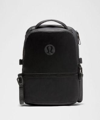 lululemon New Crew Rucksack 22 l - Gr&ouml;&szlig;e 2 l in Black/Graphite Grey