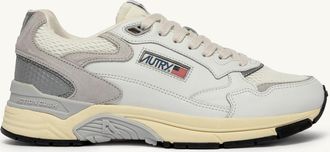 Autry BASKETS HYPERWAY EN MESH ET CUIR BLANC ET GRIS