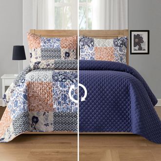 Elegant Comfort 3-teilige Wendedecke mit floralem Patchwork-Motiv, weiche Tagesdecke mit passenden Kissenbezügen, schwere Premium-Nähte, gesteppte Decke für alle Jahr