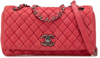Chanel Hobo Bags - Small Iridescent Calfskin New Bubble Flap - Gr. unisize - in Rot - f&uuml;r Damen