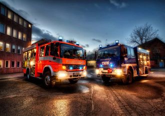 Calvendo Poster 59,4 x 42,0 cm Querformat HLF u GKW (BF & THW Braunschweig), Poster DIN A2 quer| Bilder, Kunstdruck, Wandbild, Wanddeko, Prints ohne Rahmen