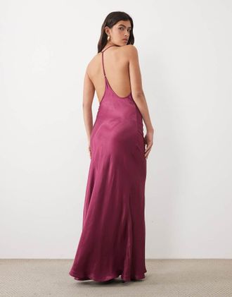 Asos Satin-T-Bar-Maxikleid mit offenem R&uuml;cken in Pflaume-ROT