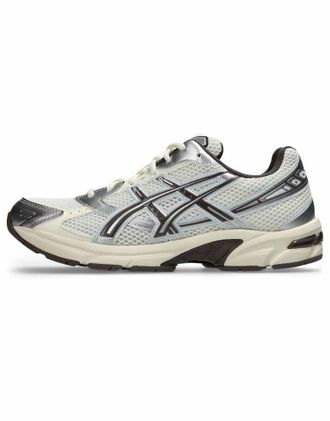 Asics GEL-1130 Sneaker in Cremewei&szlig; und Braun-Neutral