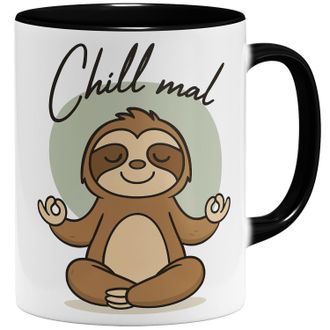 OM3 lustige Faultier Kaffee-Tasse mit Spruch - Chill mal - Namaste Sloth Yoga Motiv - Keramik Becher - 325ml - Beidseitig Bedruckt - Schwarz