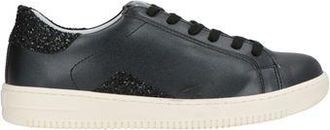 Nila & Nila CHAUSSURES - Sneakers sur YOOX.COM