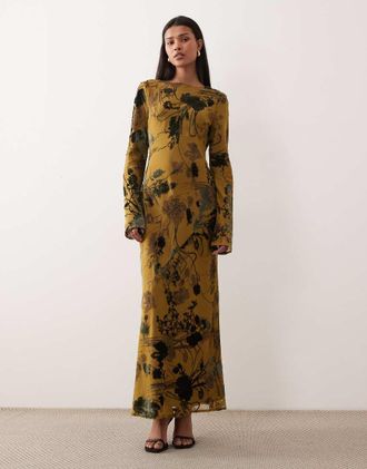 Asos Lang&auml;rmliges Maxikleid aus Ausbrennersamt in Gr&uuml;n mit Blumenmuster