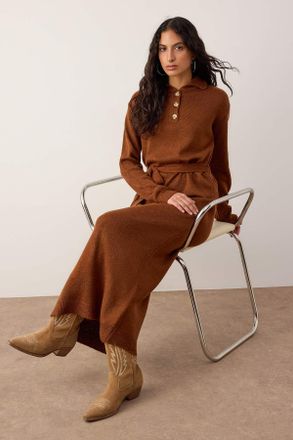 Trendyol Modest Damen Braun Einfarbig Maxi Lang Casual A-Linie Modest Kleider