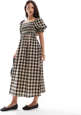 New Look Robe mi-longue froncée à carreaux avec manches longues - Marron