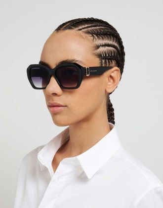 Marc Jacobs Marc jac lunettes de soleil rectangulaires &agrave; verres d&eacute;grad&eacute;s gris, noires