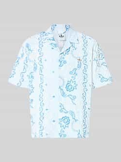 adidas Originals Relaxed Fit Freizeithemd aus Seersucker mit Logo-Stitching