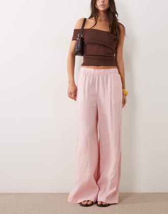Arket Palazzo-Hose in Hellrosa mit weitem Bein