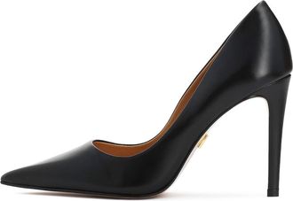 Kazar Pumps