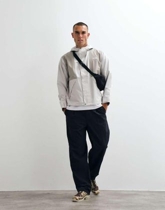 The North Face veste &agrave; capuche Reign On 2.0 grise