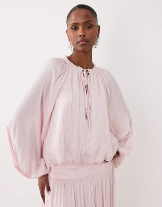 Gina Tricot Gina Tricot - Lang&auml;rmlige H&auml;ngerbluse in Hellrosa